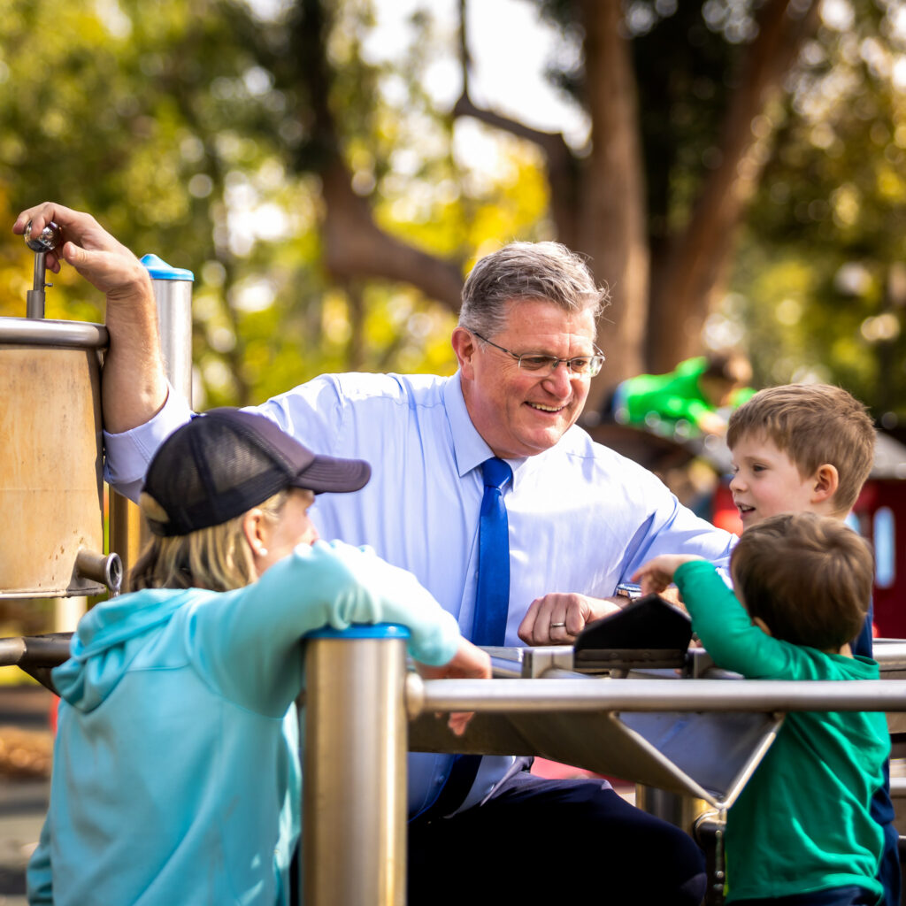 Free health checks for kindy kids - Trevor Watts MP